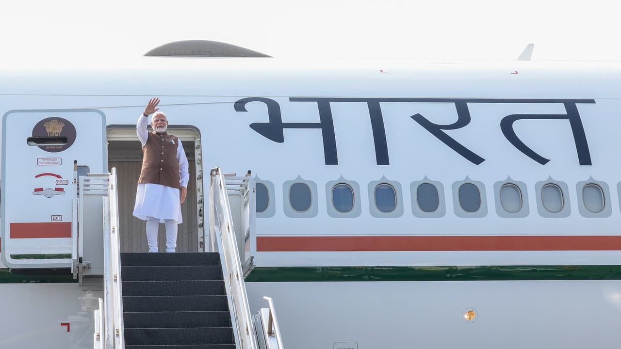 मोदी का US दौरा: 'गरबा' से स्वागत से बिडेन द्वारा गले मिलने तक, देखें ...