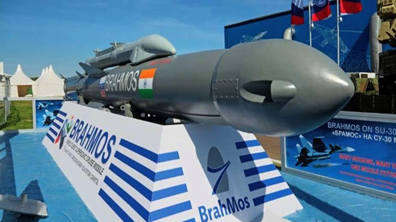 India ships second battery of BrahMos cruise missile to the Philippines ...