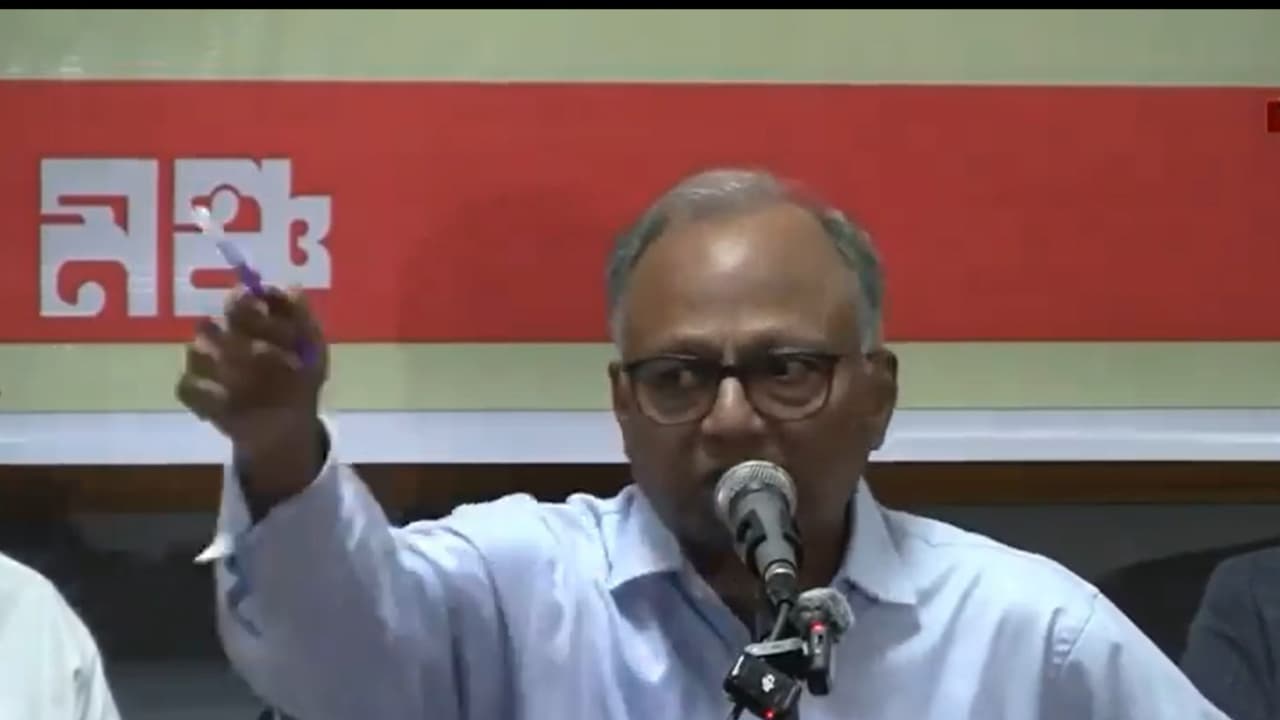 As crisis deepens, Bangladeshi journalist Mahmudur Rahman demands ban ...