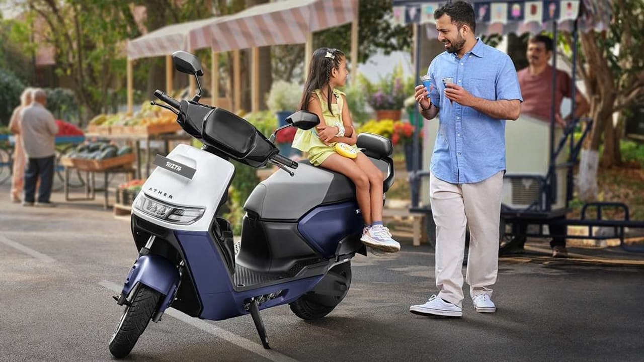 Ather Rizta Z Electric Scooter: Review, price, color, specifications ...