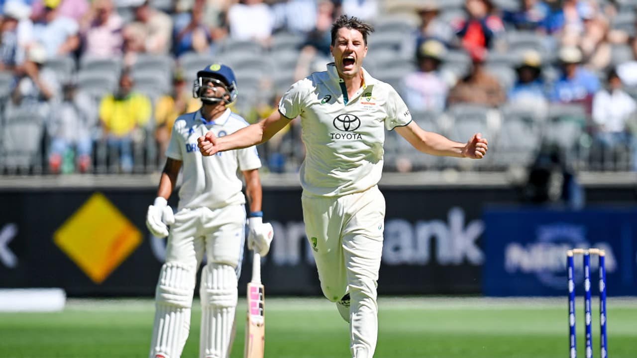 Perth Test: ऑस्ट्रेलिया के खिलाफ टेस्ट में भारत 150 रन पर ढेर | India ...