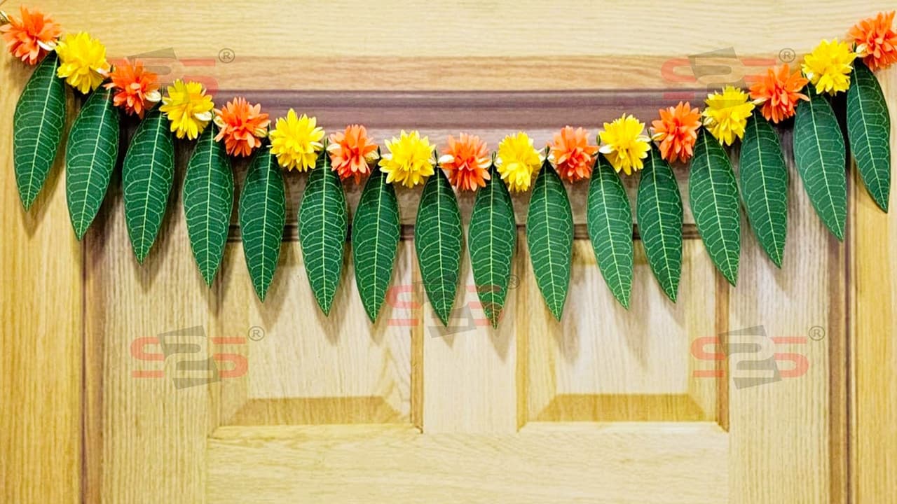 Thoranam In The Entrance Of The House In Tamil : சுபநாட்களில் வீட்டு ...