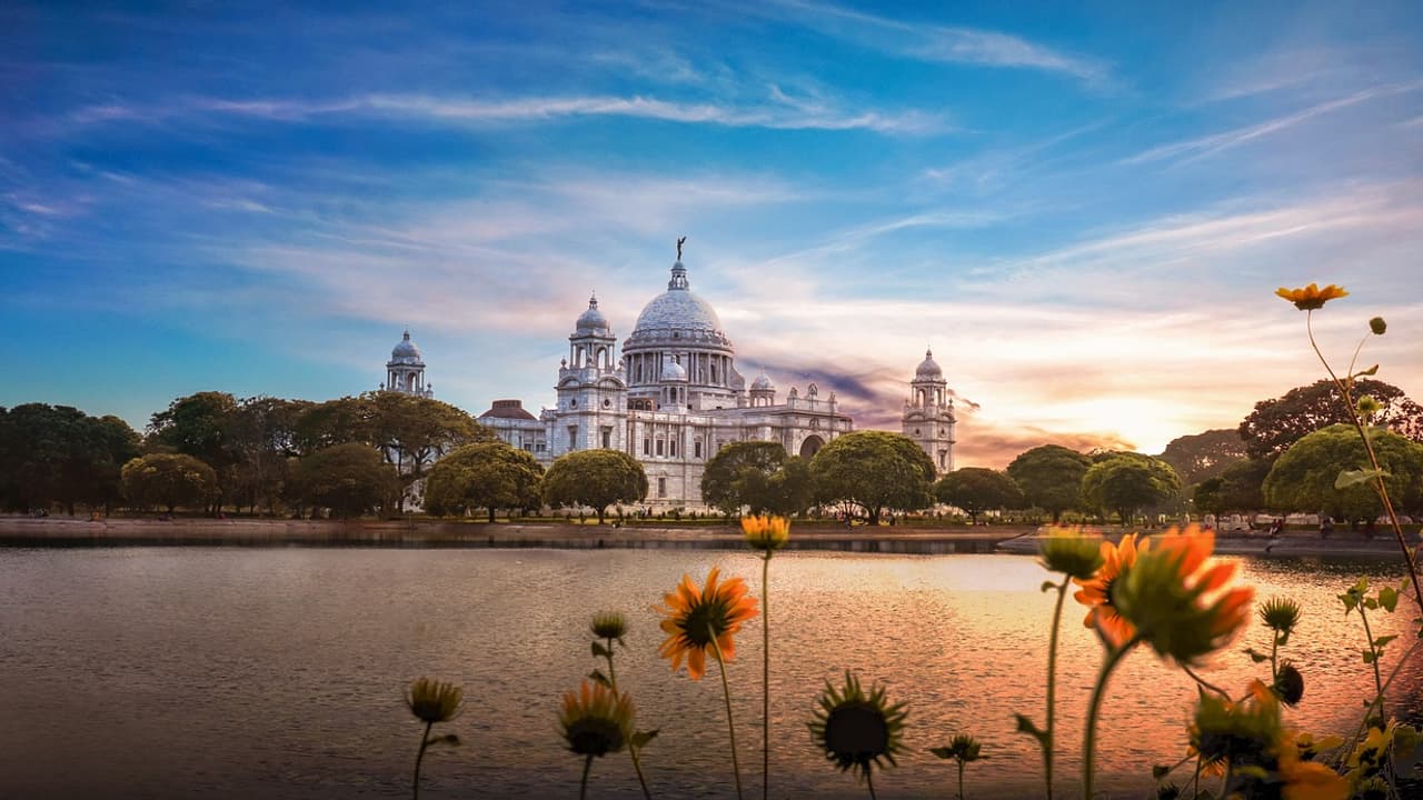 Kolkata Weather LATEST update: Temperature FALLS this much; Winter ...