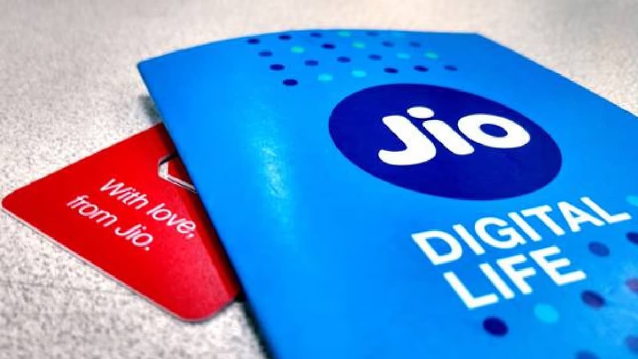 GREAT NEWS! Reliance Jio deploys first 5G base station at Siachen for ...