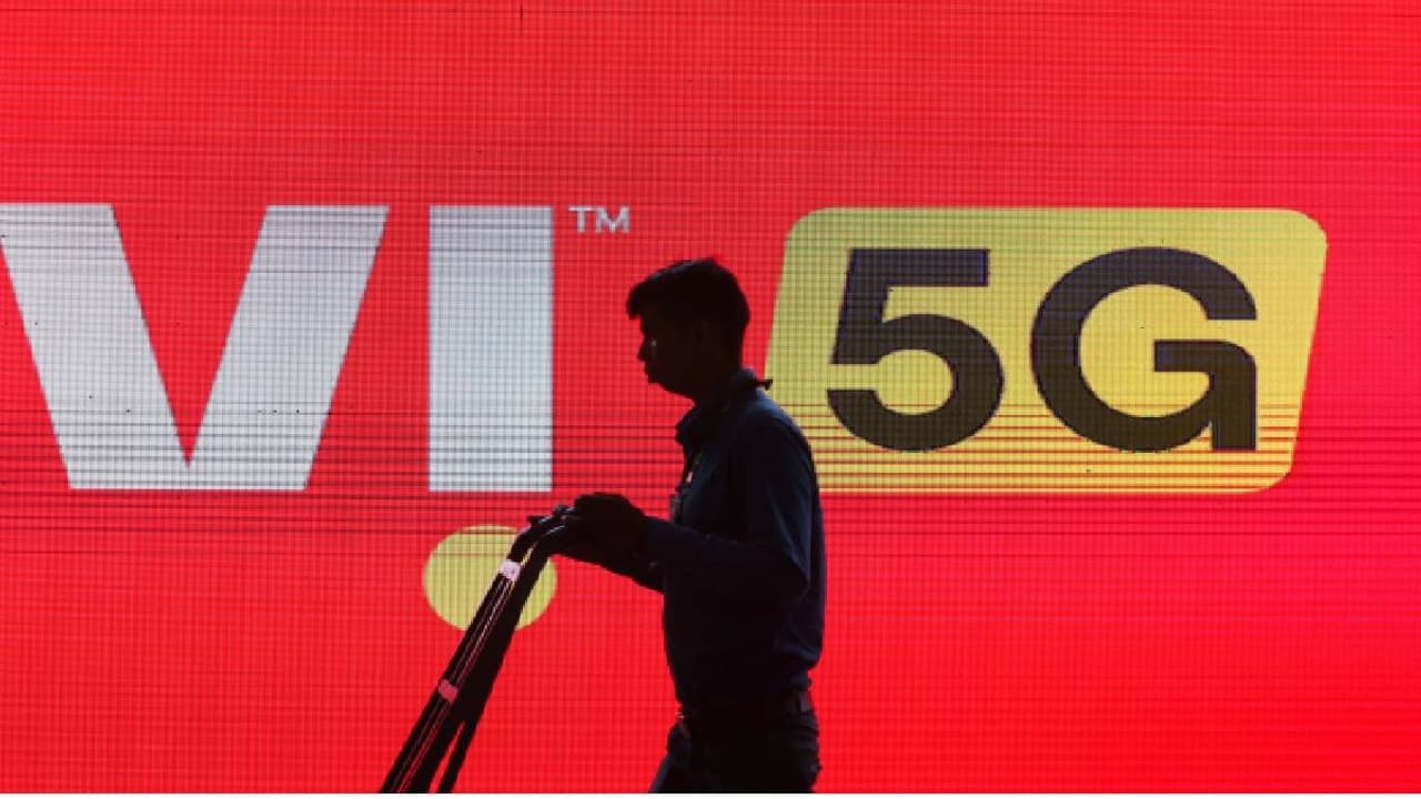 Vodafone Idea offers FREE JioHotstar with new prepaid plans for IPL ...
