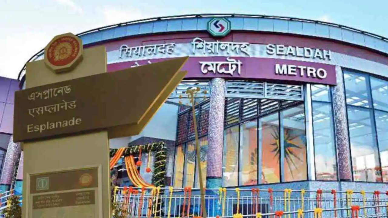 Kolkata Metro's New Esplanade-Sealdah Link | Asianet Newsable
