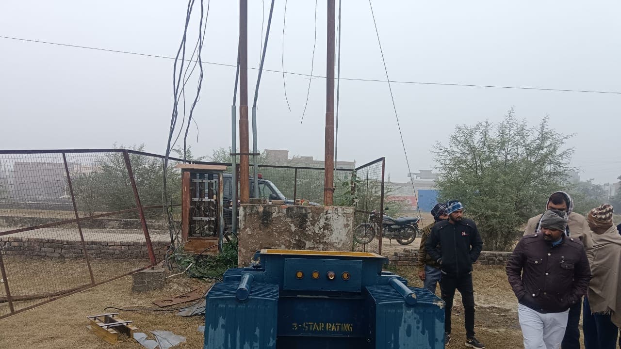 Bizarre! Thieves steal transformer, leaving UP village in cold and ...