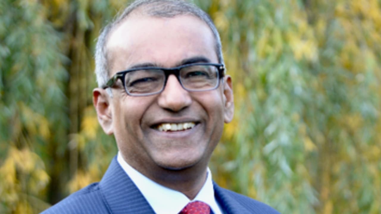 चंद्र आर्य: कनाडा के अगले PM? | Indian Origin Chandra Arya Announces ...