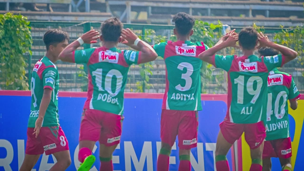 সে ছোটদের হোক কি বড়দের! ডার্বি মানেই যেন সবুজ মেরুন, ফের ইস্টবেঙ্গলকে ...