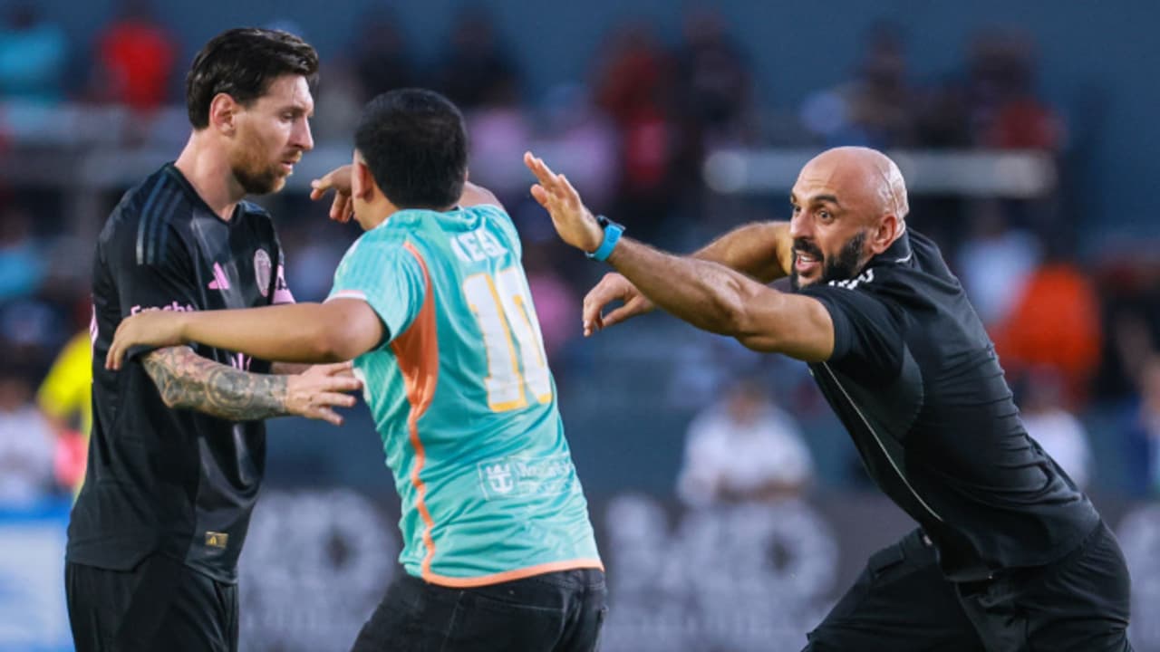 Lionel Messi's bodyguard Yassine Chueko finally beaten: നിഴലായി നടന്ന ...
