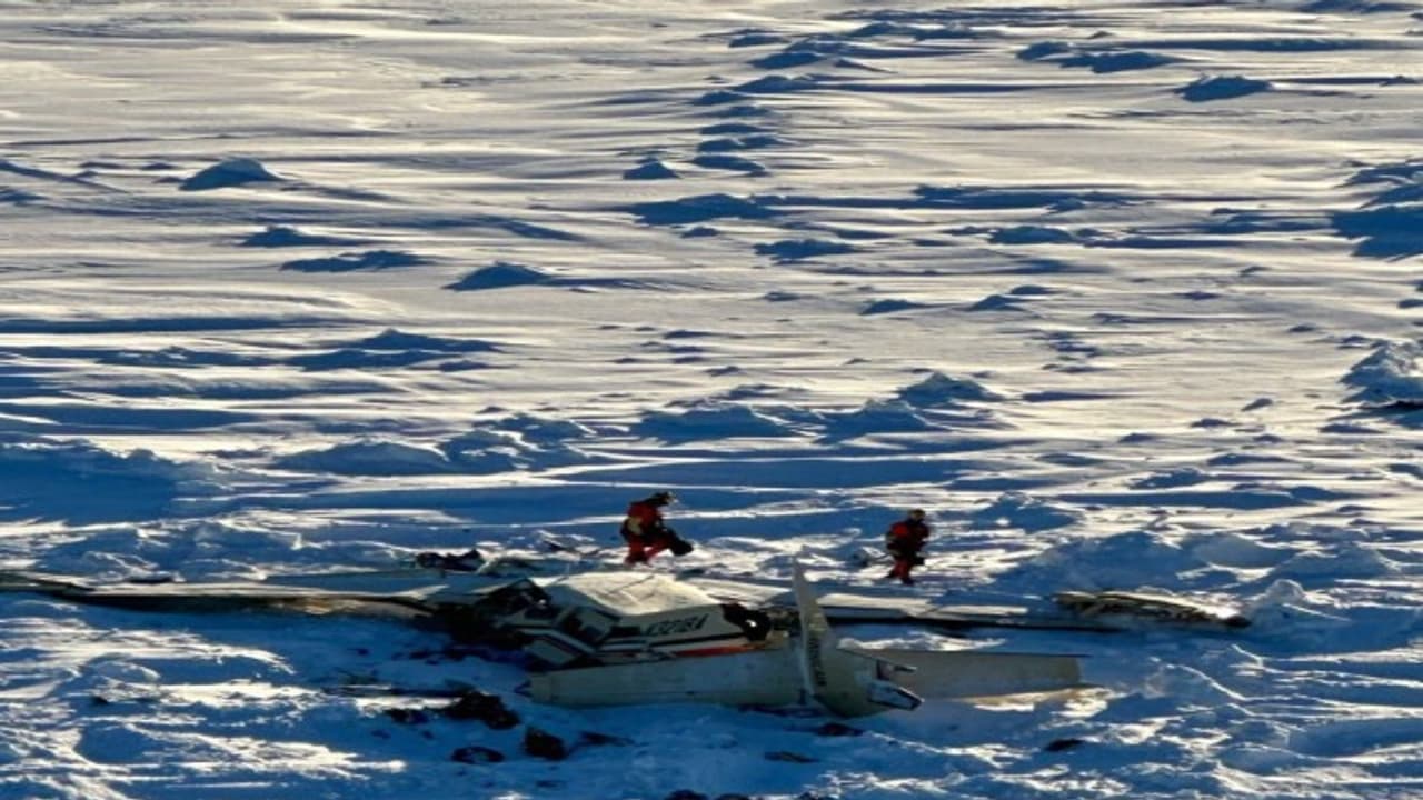 Alaska plane that went missing with 10 people aboard found with no ...