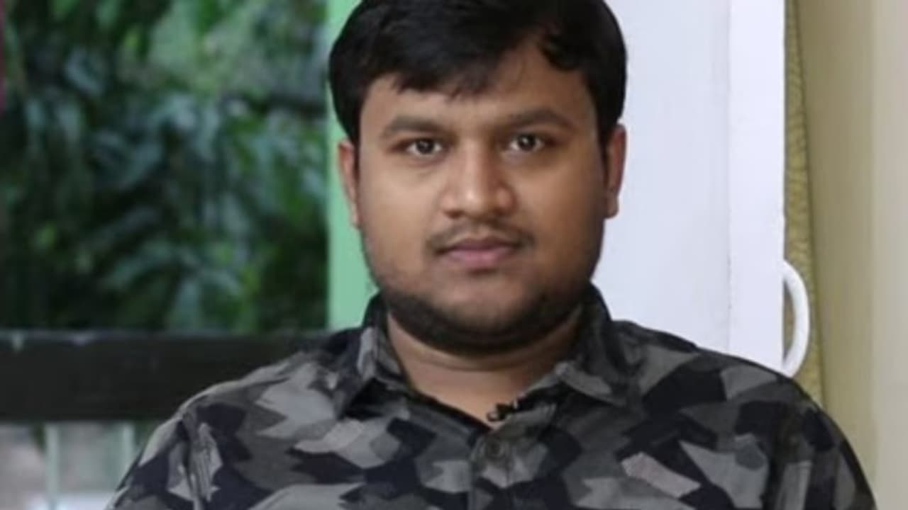 Akshay Aggarwal's UPSC Journey: Topper shares secret tips to achieve ...