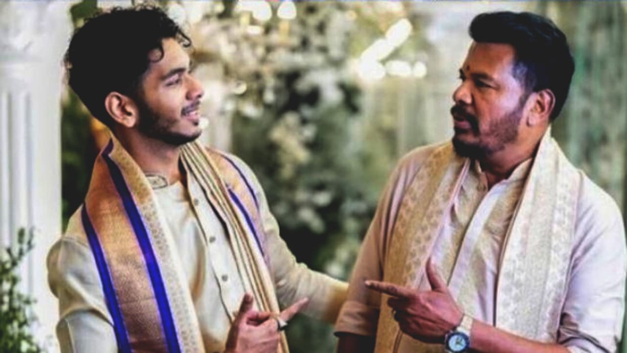శంకర్ కొడుకును హీరోగా పరిచయం చేయబోతున్న విజయ్ దళపతి డైరెక్టర్‌ ఎవరు ...