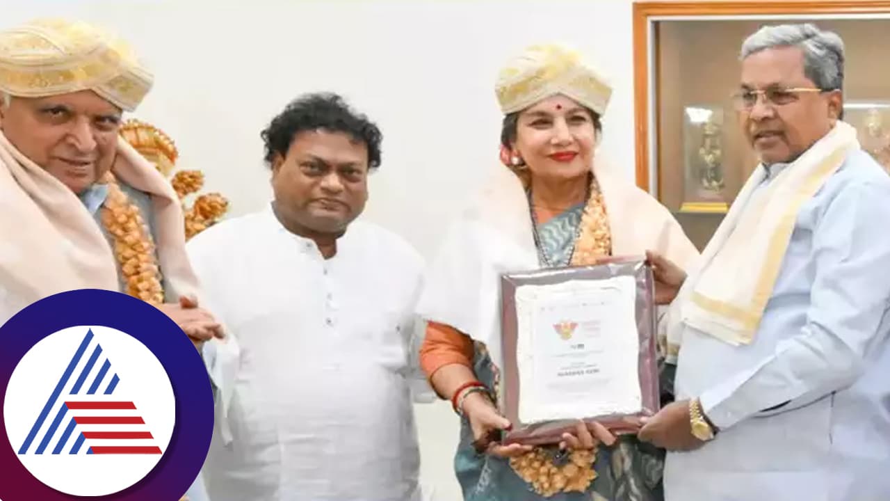 Shabana Azmi at the Receiving End of Online Abuse from Kannada Film Fans | ಹಿಂದಿ ನಟಿಗಾಗಿ ಕಾದು ...