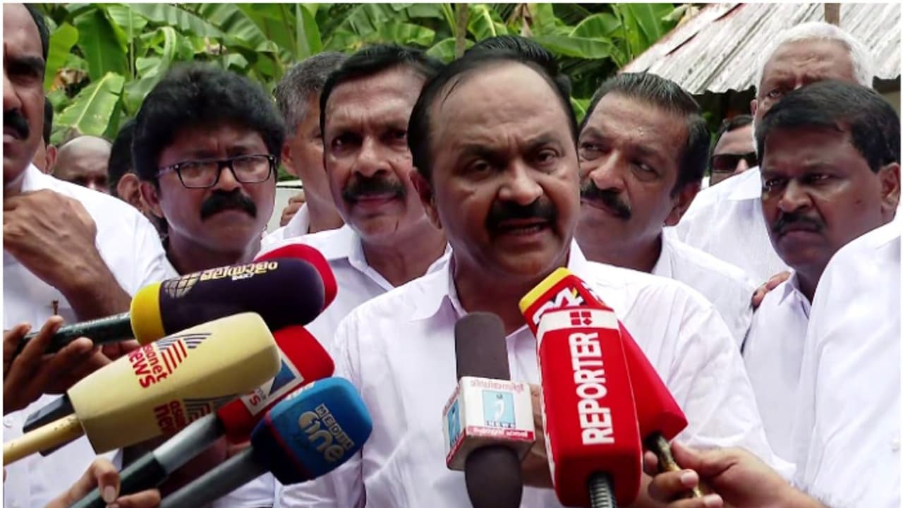 vizhinjam commissioning vd satheesan invited | Opposition Leader Vd ...