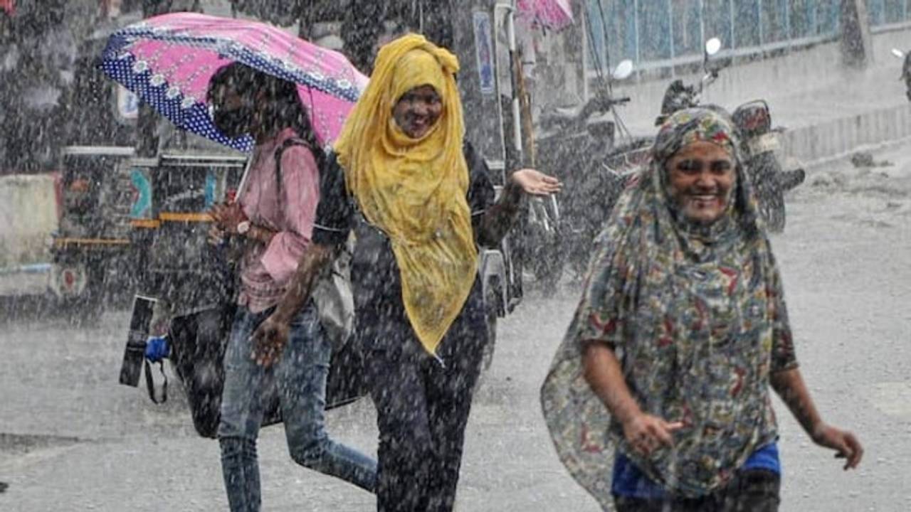 MP Weather Alert: 50 जिलों में बदला मौसम का मिजाज, जानिए कहां होगा सबसे ज्यादा असर और कब आएगी ...