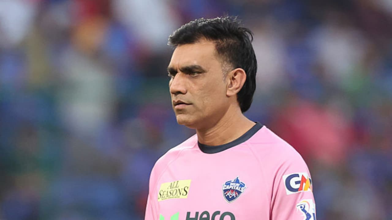 Munaf Patel: রাজস্থান রয়্যালসের বিরুদ্ধে ম্যাচে দিল্লি ক্যাপিটালসের ...