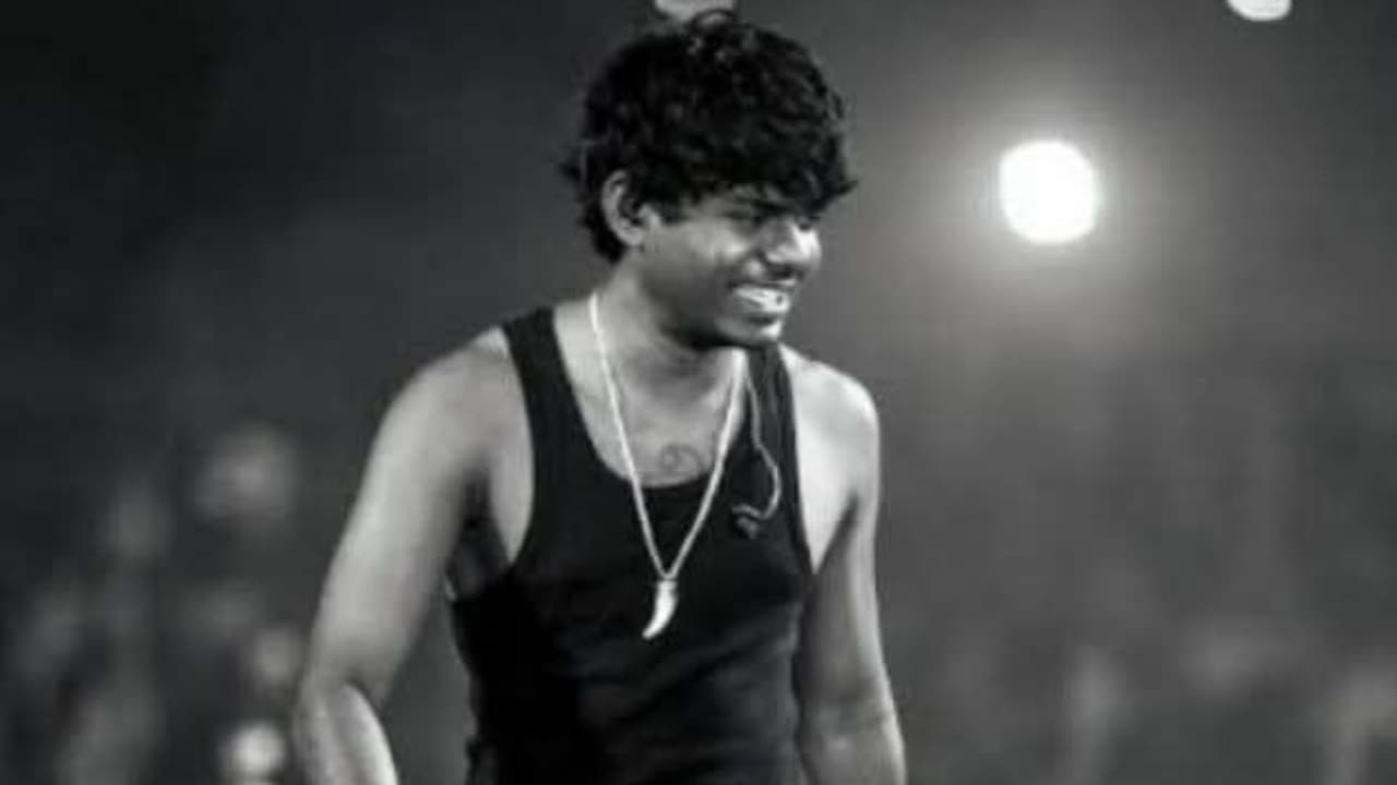 Why is Officials investigating over Rapper Vedan's chain? | Rapper ...