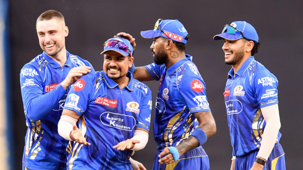 IPL 2025 Point Table में कौन टॉप पर, किस टीम का नंबर सबसे कम | Mumbai ...