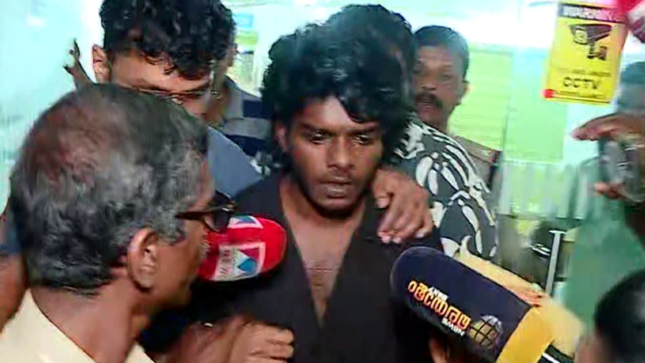 Organisers Cancels Rapper Vedan's Mega Event at Palakkad | Rapper Vedan ...