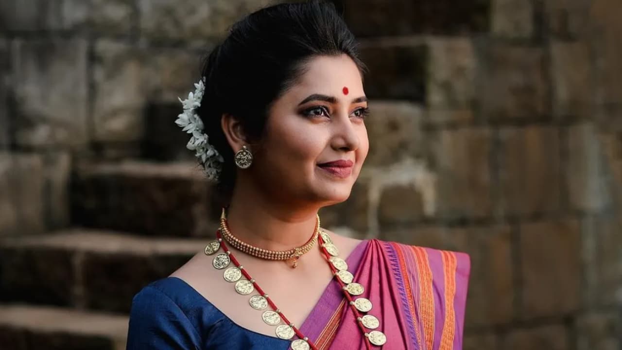 Marathi actress talk about her marriage | Marathi Actress Talk About ...