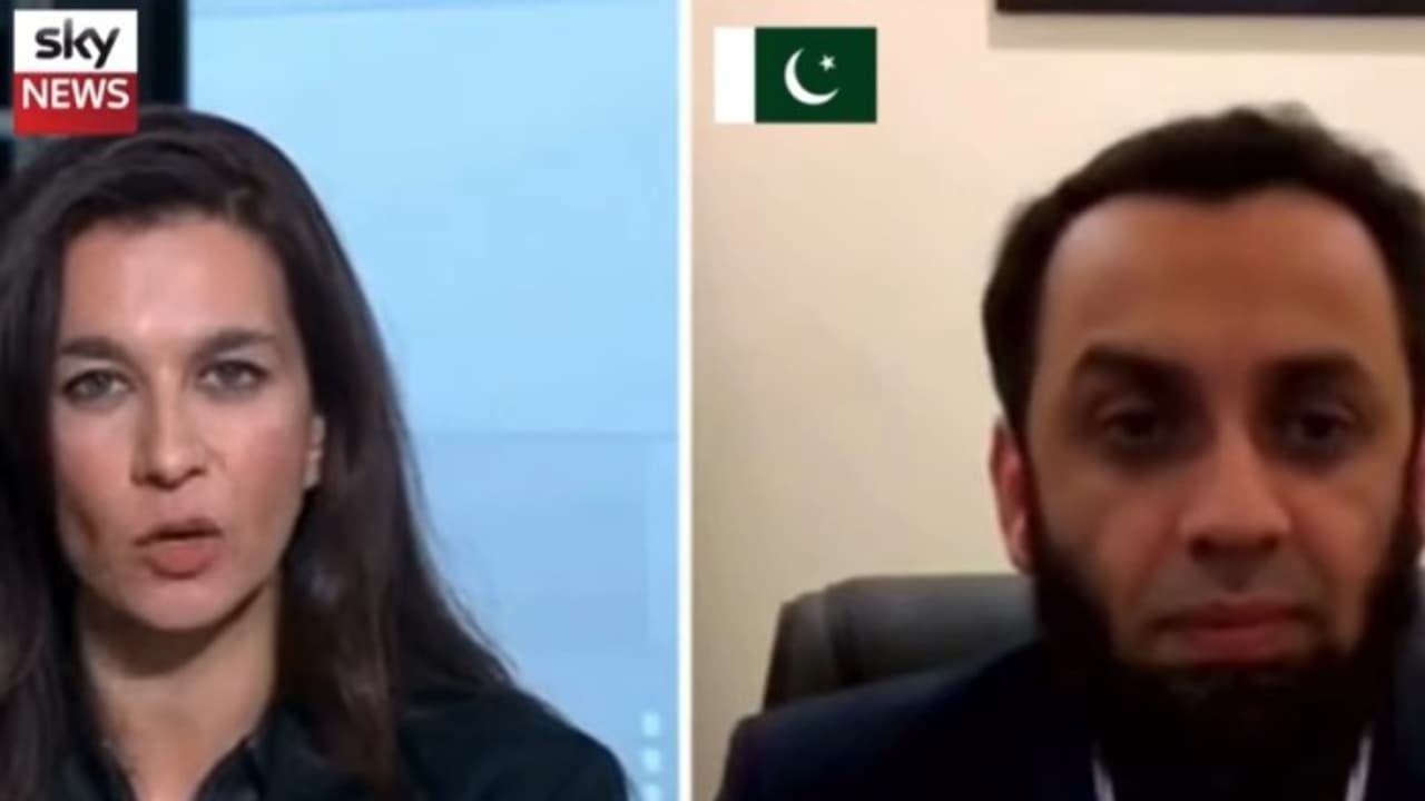 Journalist fact-checks Pakistan minister on terrorism | Asianet Newsable