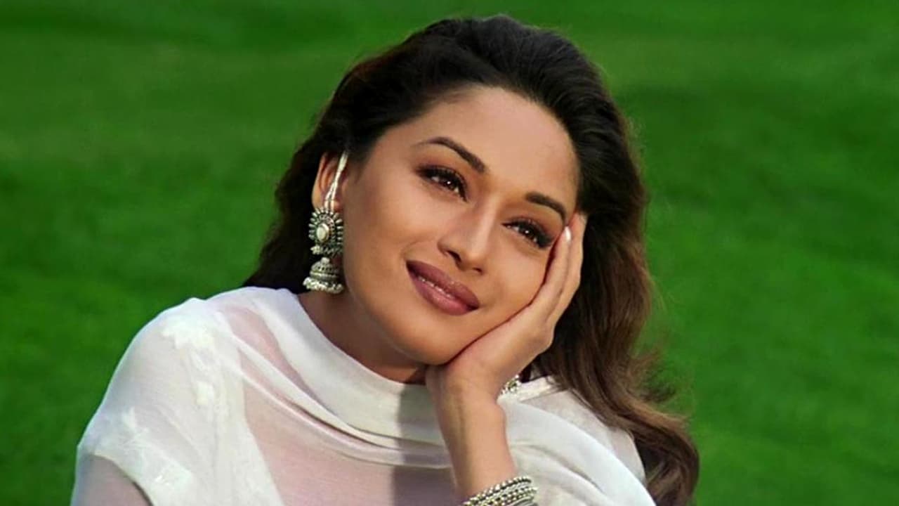 Madhuri Dixit dated THESE men before marrying Shriram Madhav Nene ...
