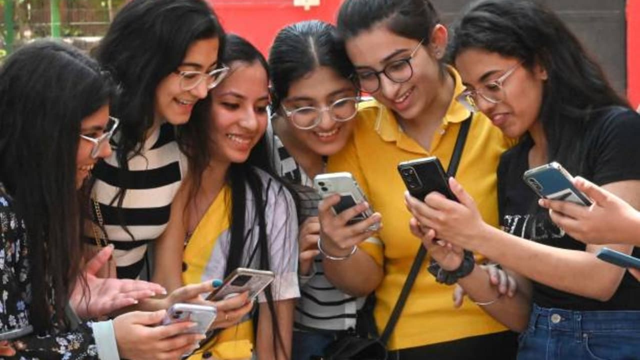 rsos result 2025 : क्या है राजस्थान ओपन बोर्ड, कैसे और किन बच्चों को ...