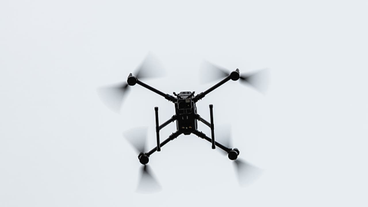 Bengaluru Company Develops First AI-Powered Machine Gun Drone ಮಷಿನ್‌ಗನ್ ...