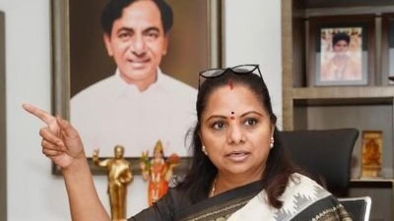Kalvakuntla Kavitha : కేసీఆర్ కూతురు, అల్లుడు ఏం చదువుకున్నారు, ఏ ...