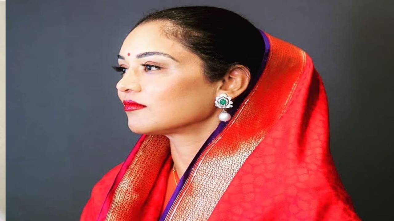 कौन हैं अमेरिका वाली महाराणा प्रताप की वंशज, अरबपति होकर भी जीतीं सिंपल ...