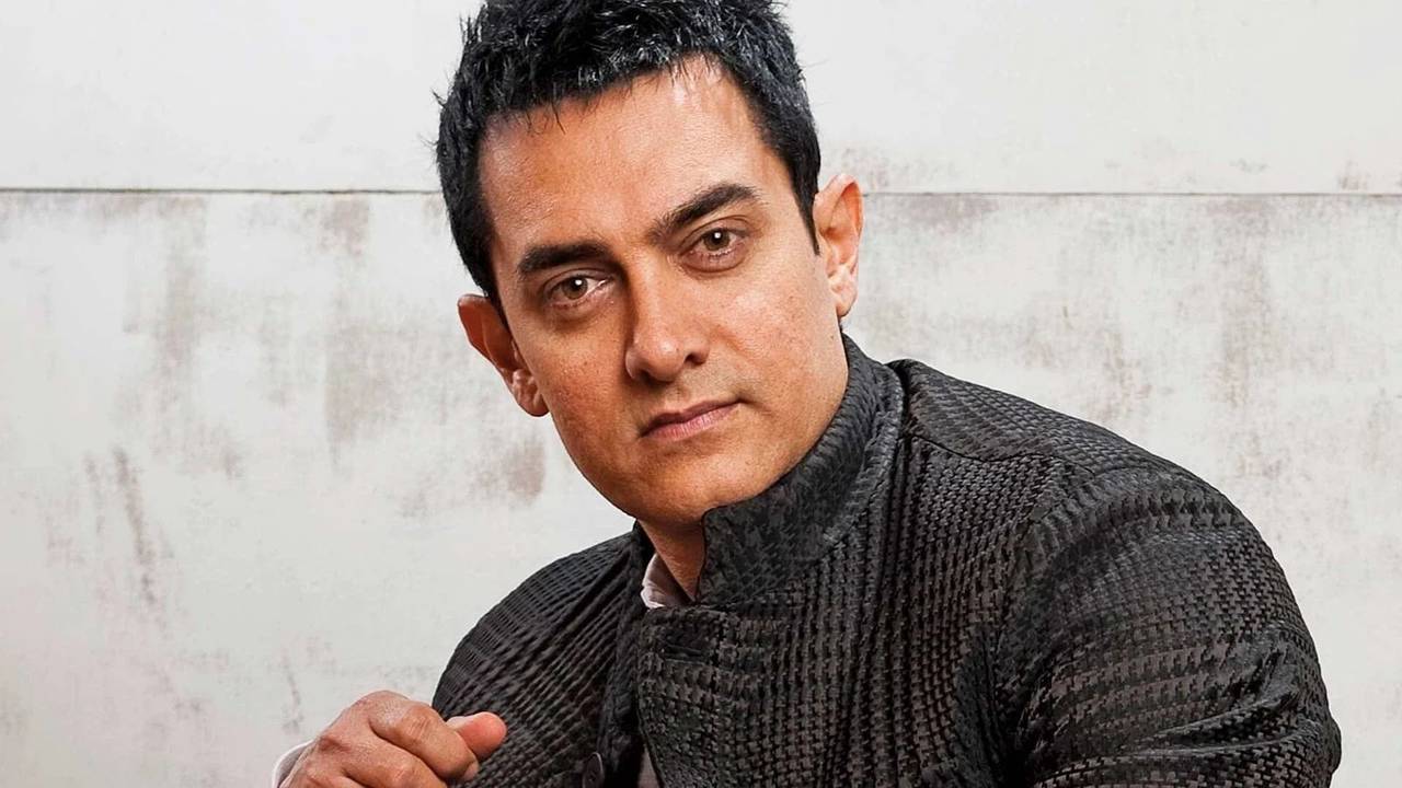 कौन है Aamir Khan की सौतेली मां, जो करती है उन पर बहुत टॉर्चर | Aamir ...