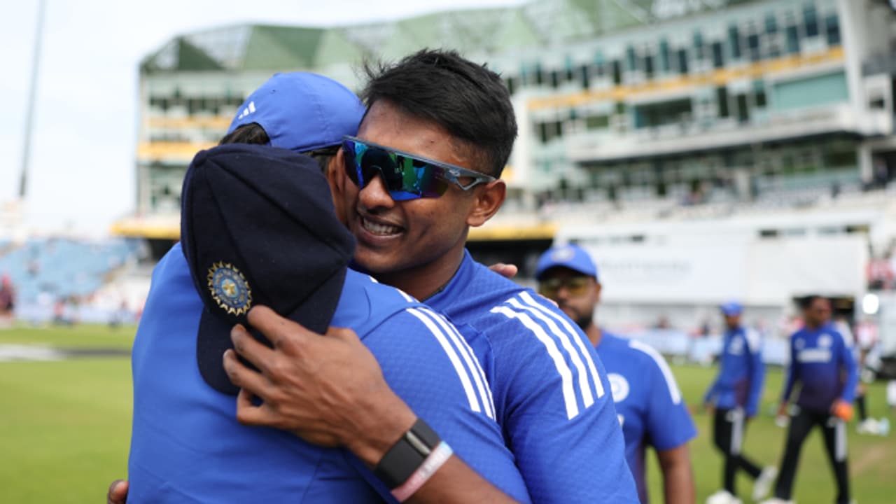 ഗില്‍ യുഗാരംഭം; ഹെഡിംഗ്‌ലിയില്‍ ടോസ് വീണു, സായ് സുദര്‍ശന് അരങ്ങേറ്റം ...