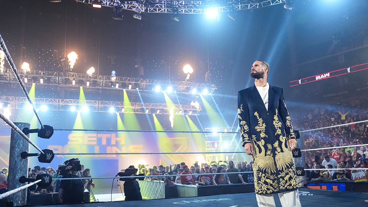 3 Possible WWE Comeback Scenarios for Seth Rollins After His Injury ...