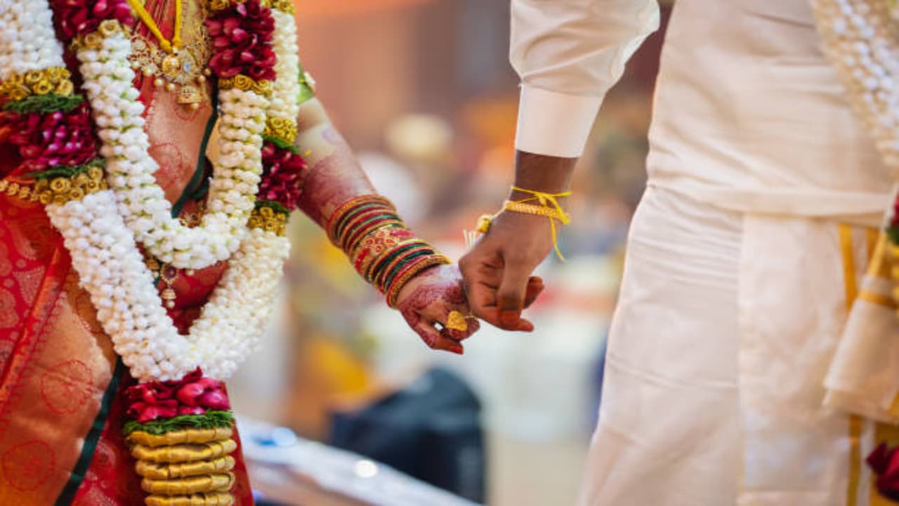 First night turned nightmare bride gives life threat to groom ...