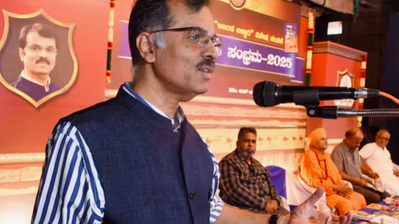 Akhanda Ballari: ಕನ್ನಡಪ್ರಭದ ವಿಶೇಷ ಸಂಚಿಕೆ ಲೋಕಾರ್ಪಣೆ | ರವಿ ಹೆಗಡೆ ಮಾತು ...