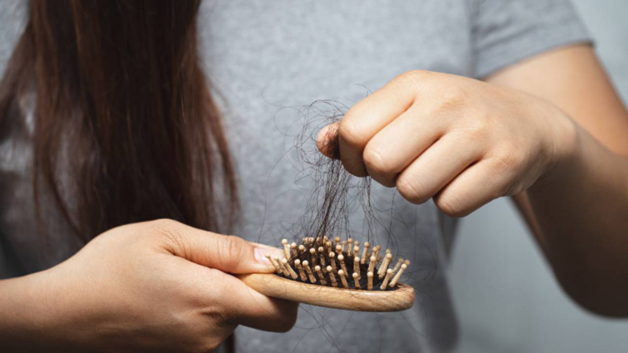 Hair Care in Monsoon: Simple home remedies to keep your hair healthy ...