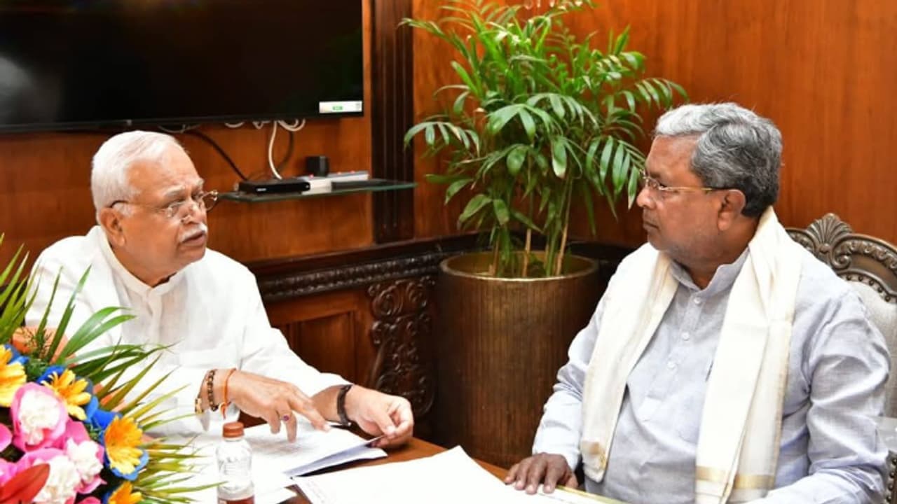 "Siddaramaiah will remain Chief Minister for full term," says senior ...
