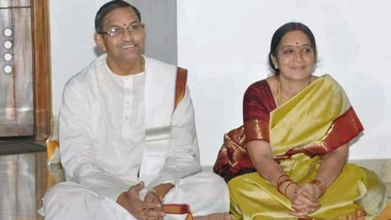 చాగంటి కోటేశ్వరరావు కొడుకు, కూతురు ఎక్కడుంటారు? ఏం చేస్తారో తెలుసా ...