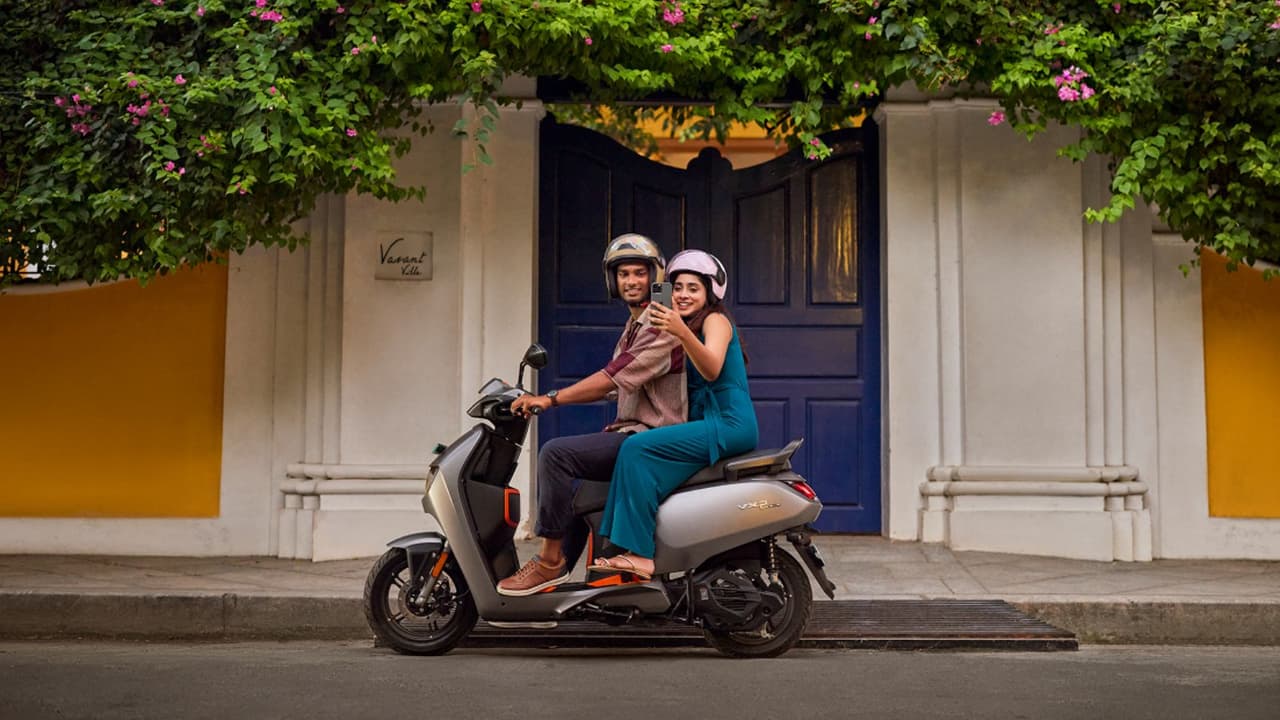 TVS iQube to Hero Vida-5 Best Electric Scooters Under Rs 1 Lakh ...