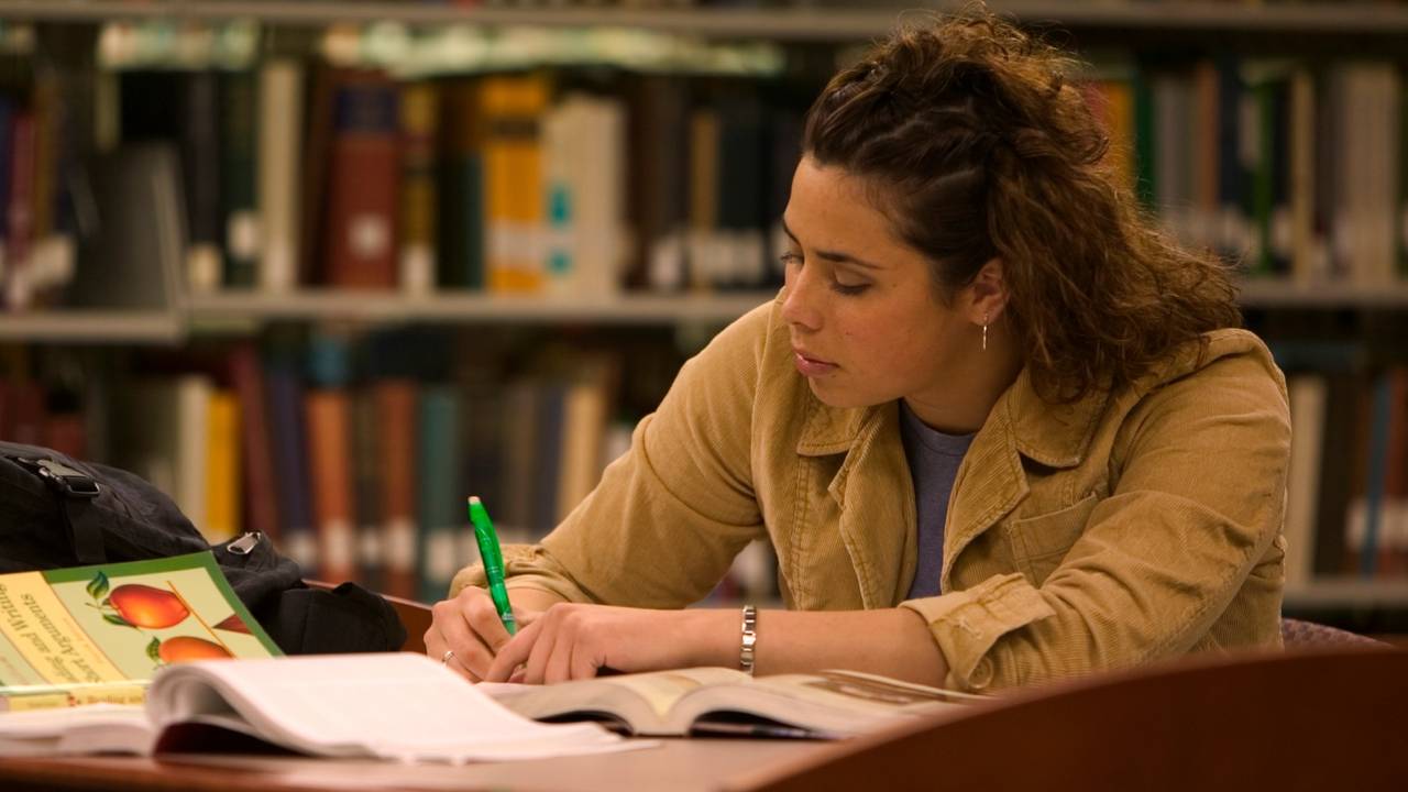 UPSC CSE Mains Exam 2025: 22 अगस्त से परीक्षा, उम्मीदवारों को जानना ...