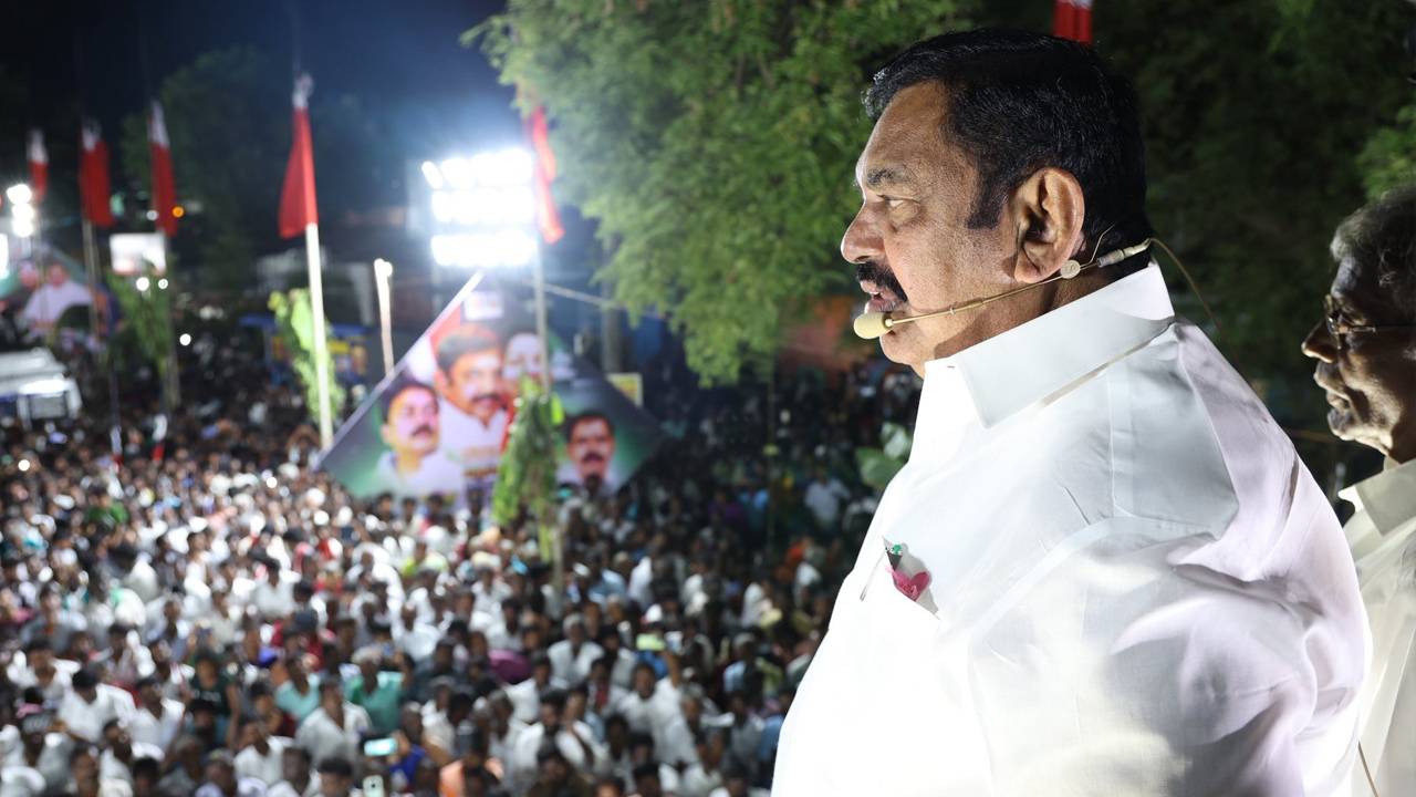 Edappadi Palanisamy: இவ்வளவு அசிங்கப்பட்டும் கூட்டணியில் தொடரணுமா ...