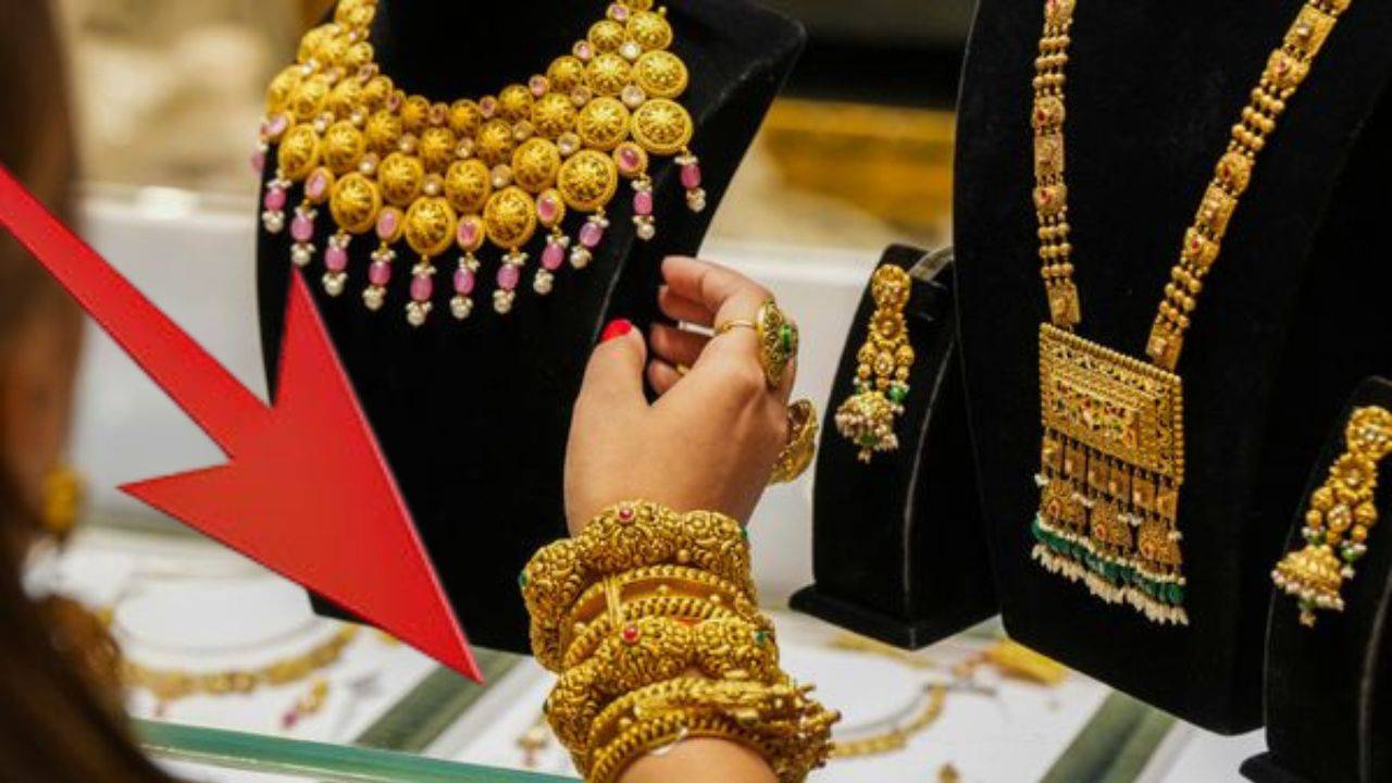 Gold Price FALLS on August 13: Check 22k, 24k gold rates in your city ...