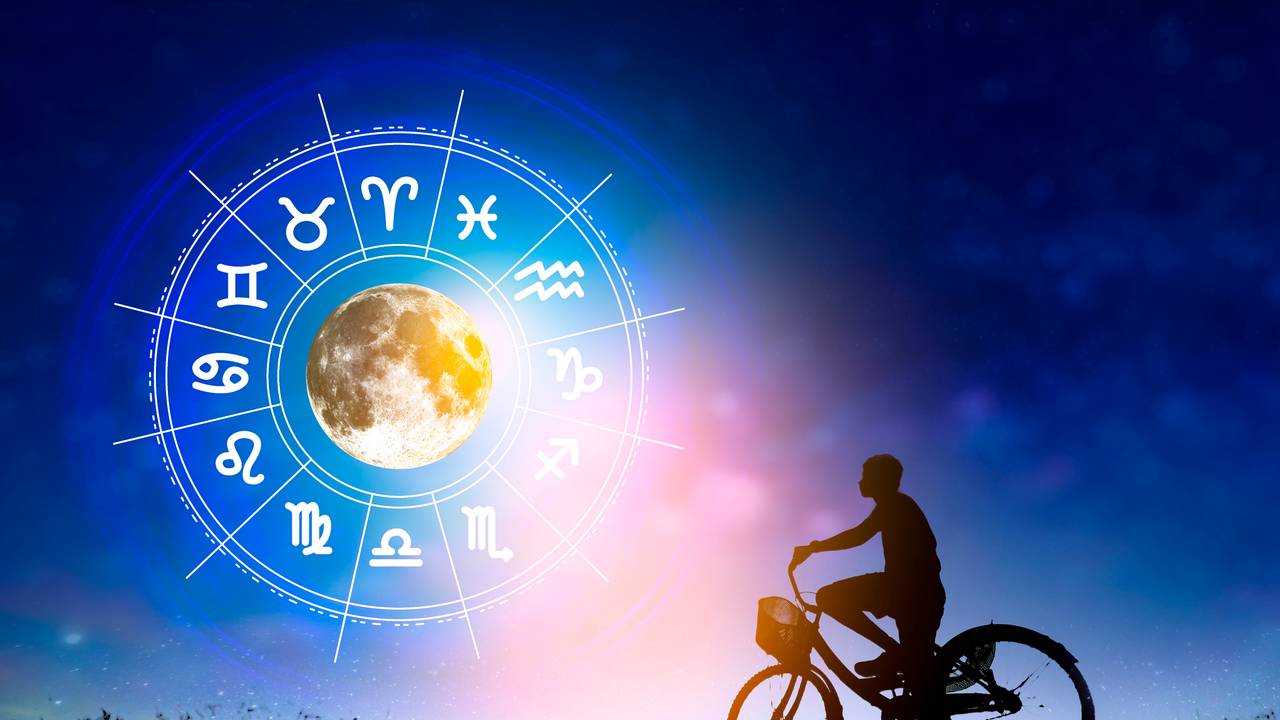 Daily Horoscope, November 22: Moon Change Brings Major Shifts for All ...