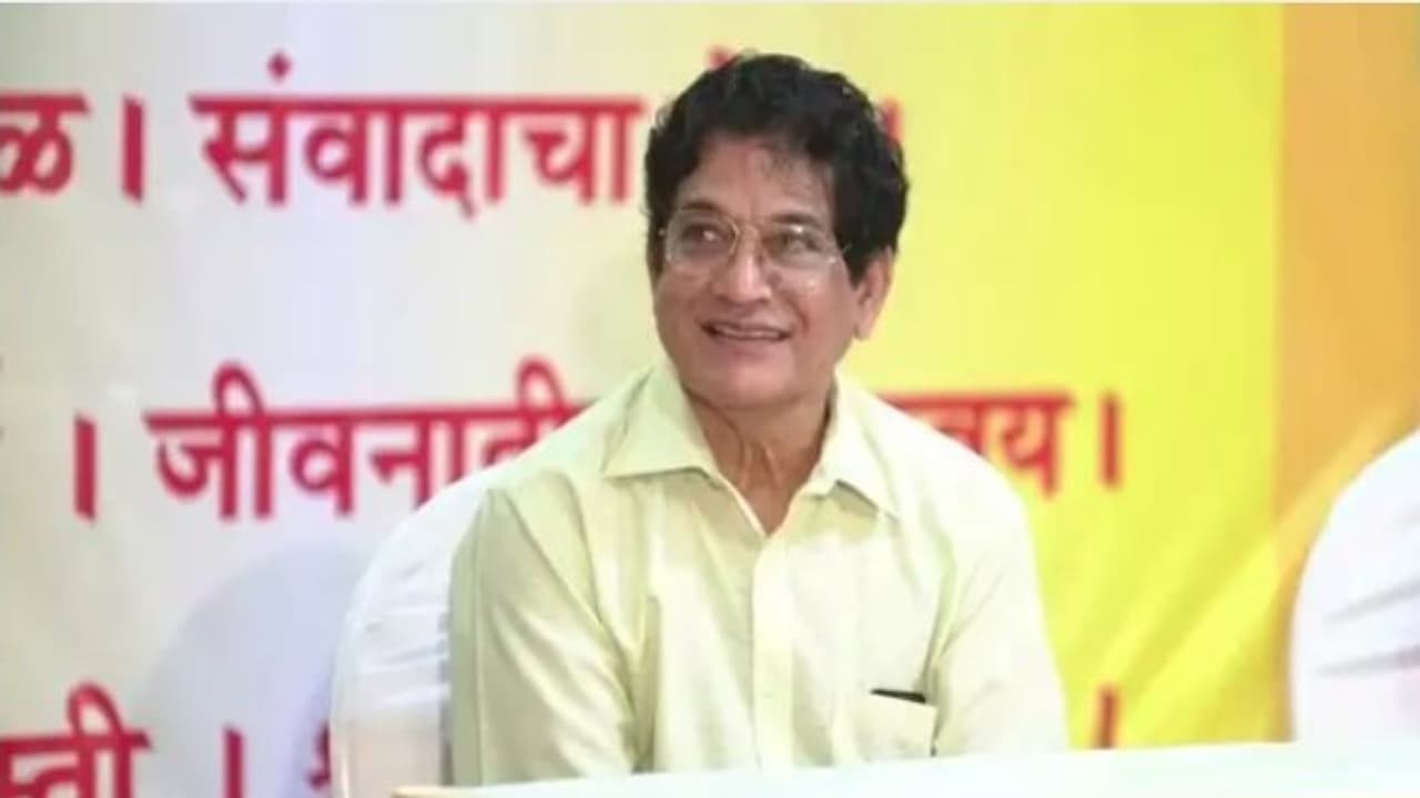 ज्येष्ठ दिग्दर्शक व्ही.एन. मयेकर यांचे निधन, | Famous Director V N ...