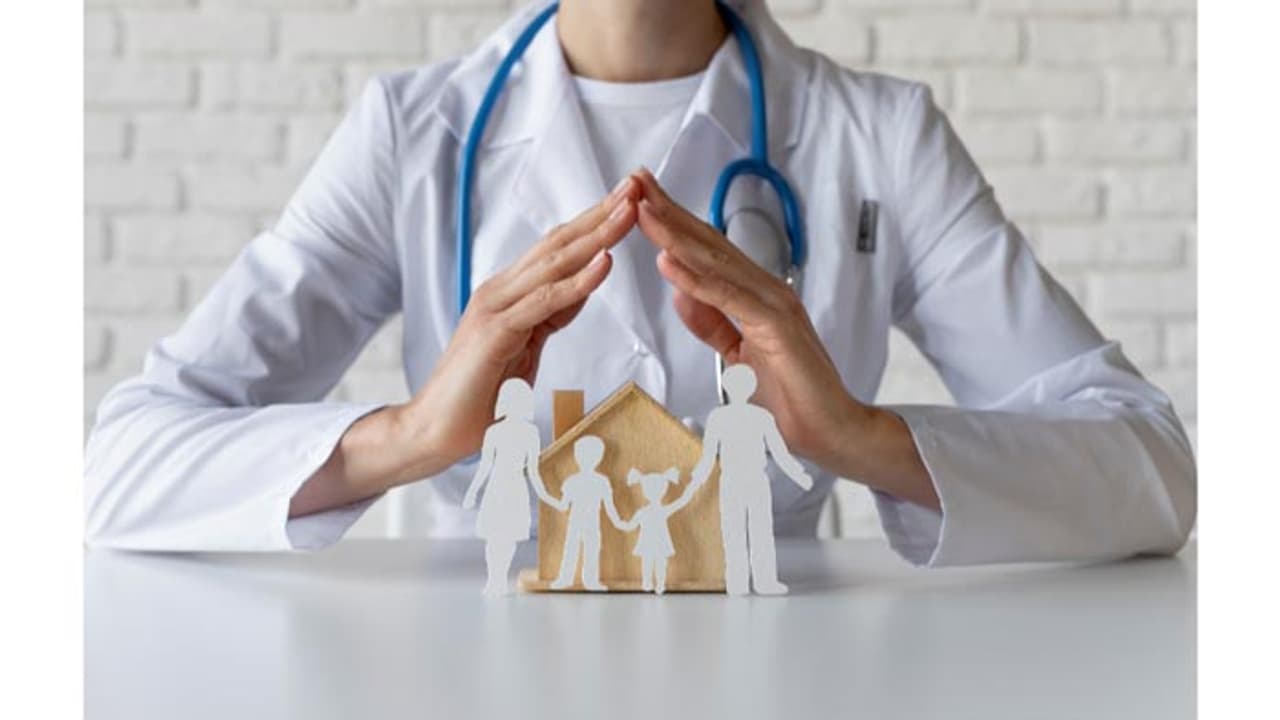 Difference Between Group Health Insurance and Individual Health ...