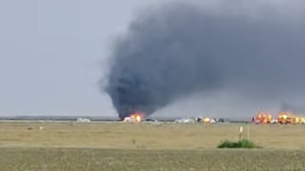 US Navy's F-35 Fighter Jet Crashes Near California’s NAS Lemoore (Watch ...