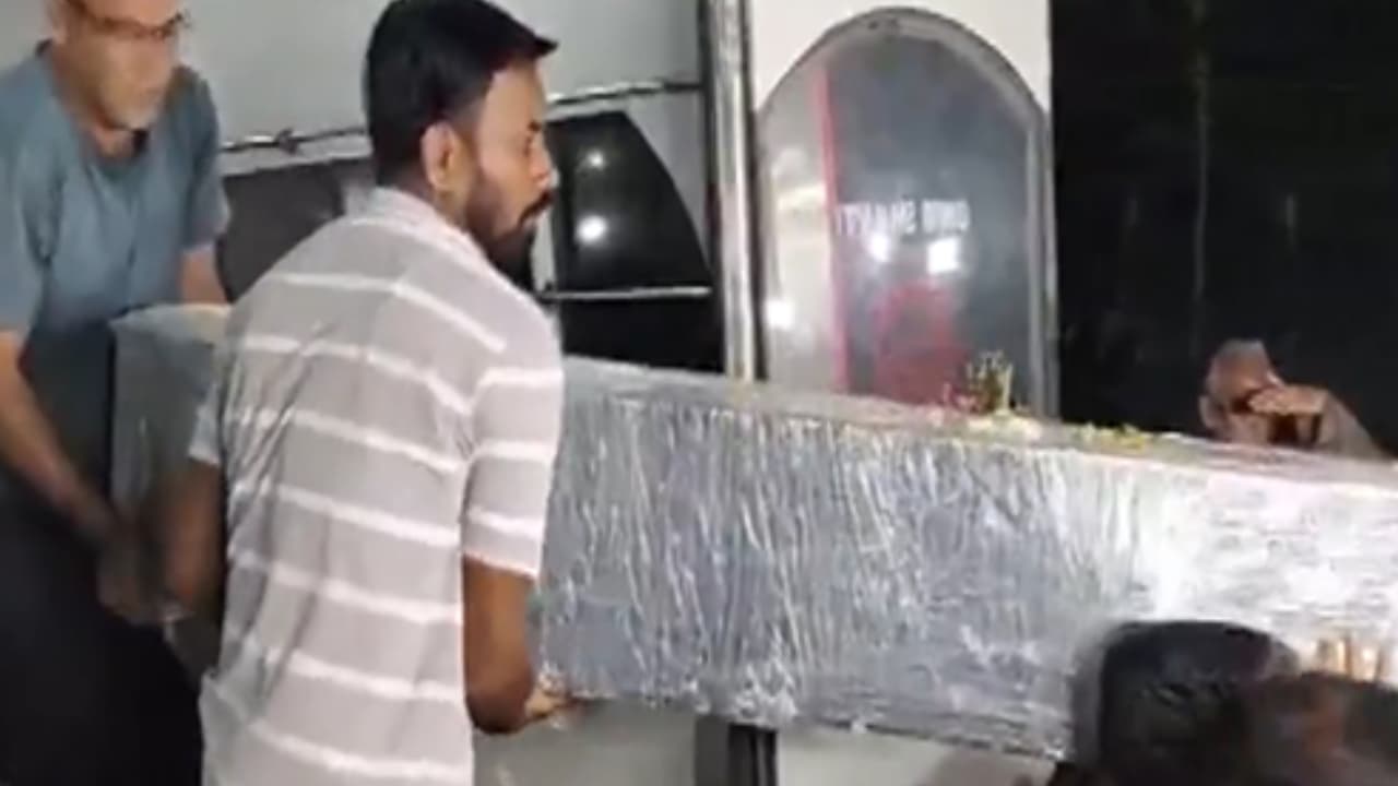 Odisha: Mortal Remains Of 15-Year-Old Balanga Girl Arrive Home After ...