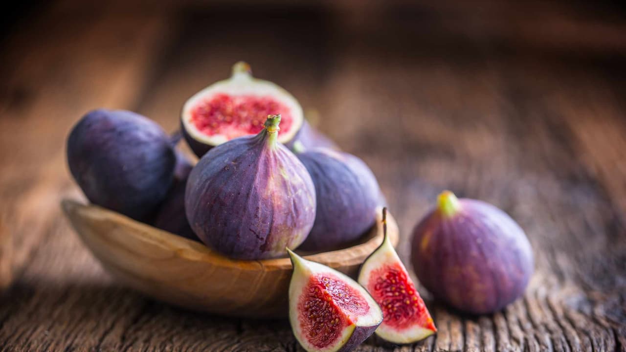 Fig Fruit: என்னங்க சொல்றீங்க? அத்திப்பழம் அசைவமா? அத்திப்பழம் பற்றி ...