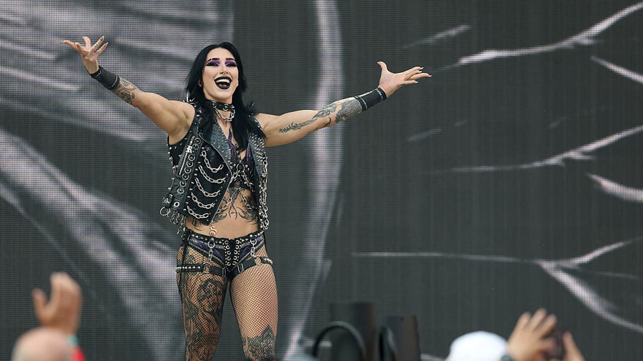 3 Famous Women Who Publicly Admitted Having A Crush On WWE Superstar ...
